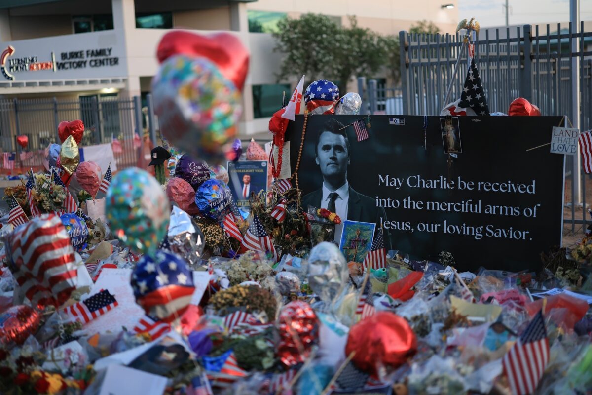 US Memorial for Charlie Kirk Highlights Growing Security Concerns and ...